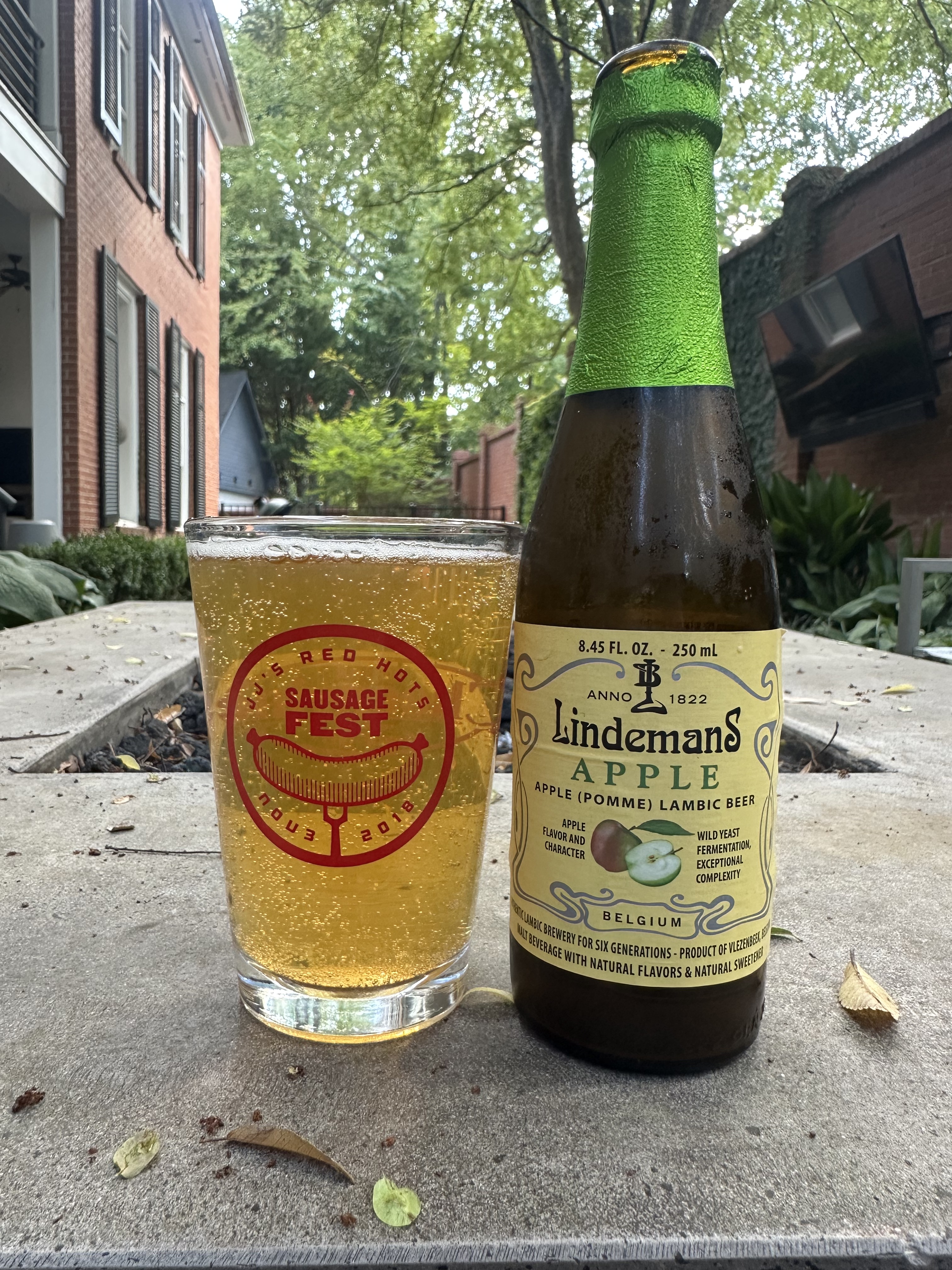 Lindemans Apple (POMME) Lambic Beer – Best Beer Blog
